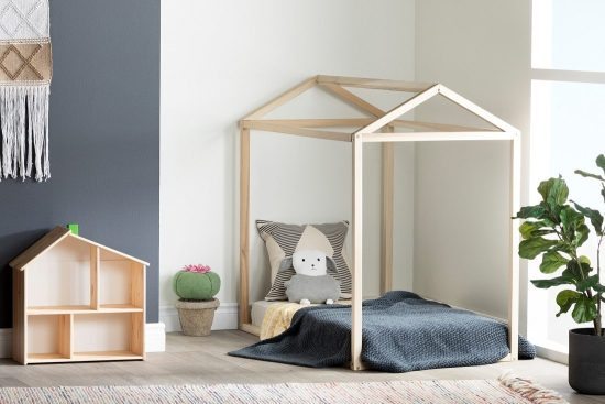 6 of the Best Kids House Beds (in toddler or twin size)